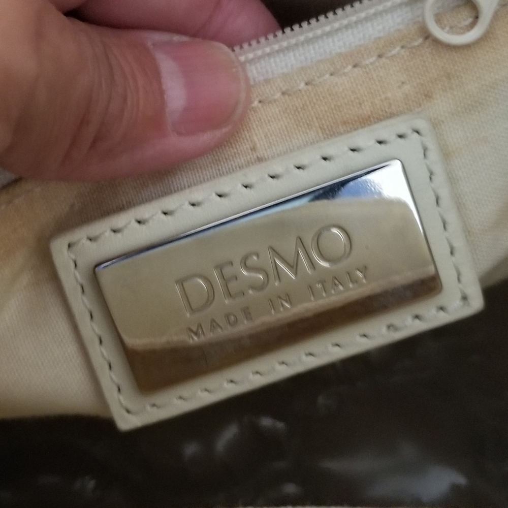 Beautiful Vintage Desmo Bag. - Gem